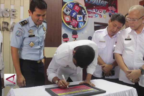 Kantor Imigrasi Mataram miliki media center - ANTARA News