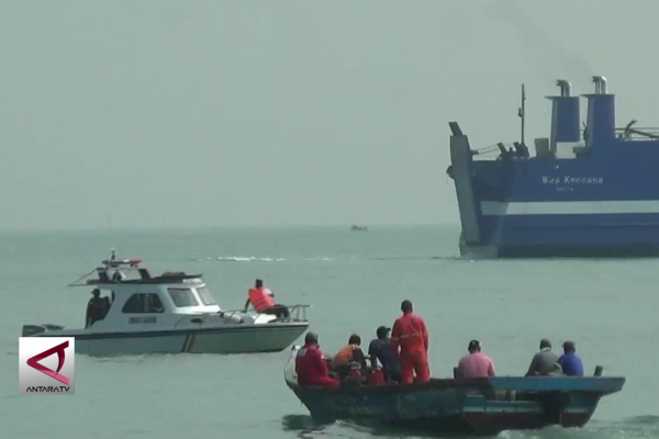 KSOP masih cari korban tabrakan kapal di perairan Merak - ANTARA News