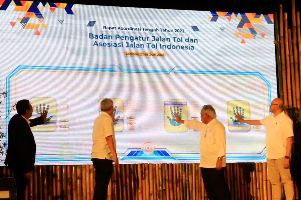 Kementerian PUPR luncurkan buku referensi pembangunan jalan tol - ANTARA News