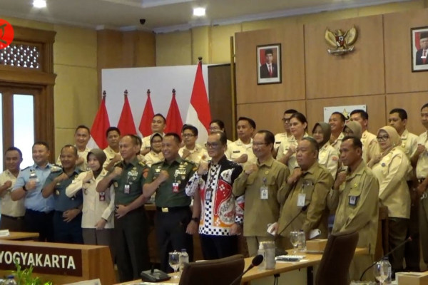 Kemhan dan Pemda DIY berbagi ilmu dalam pelatihan kepemimpinan - ANTARA ...