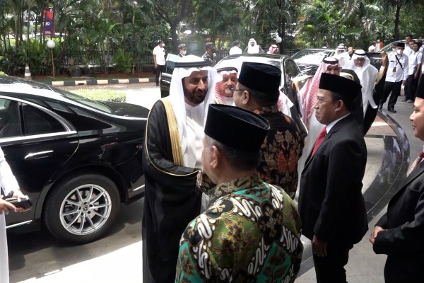 Indonesia-Arab Saudi bahas kuota haji dan visa umrah - ANTARA News