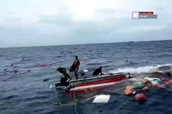 Kapal tenggelam dihantam gelombang di Kepulauan Seribu - ANTARA News