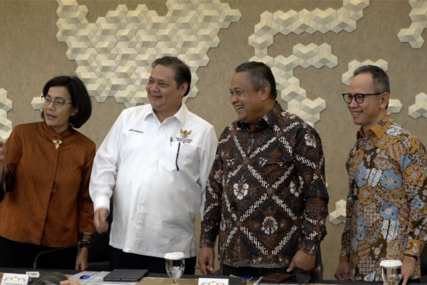 Aturan DHE terbaru, ini penjelasan Airlangga dan Sri Mulyani - ANTARA News