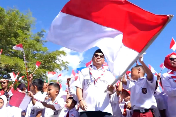 Gerakan 10 juta Bendera Merah Putih semarakkan Bone Bolango - ANTARA News