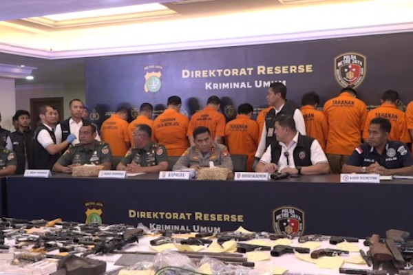 Polda Metro beberkan kronologi kasus jual beli senjata api ilegal - ANTARA News