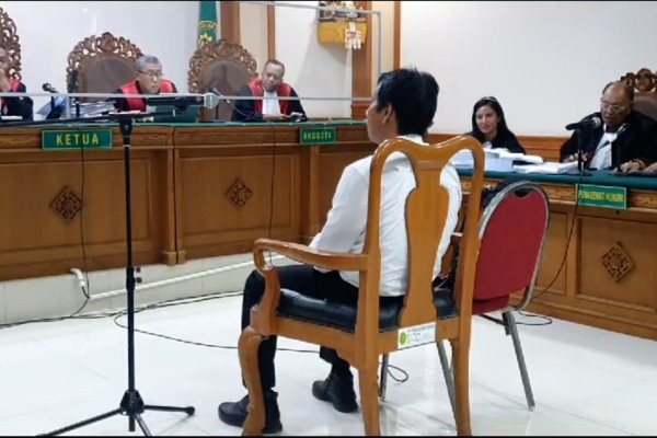 Mantan Rektor Universitas Udayana dituntut 6 tahun penjara - ANTARA News