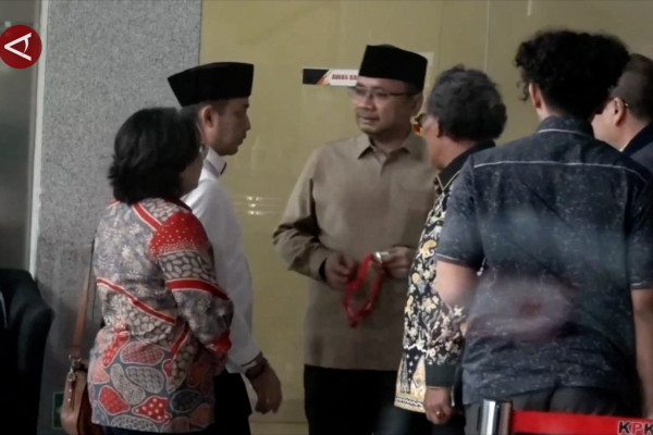 KPK mulai penyidikan dugaan korupsi kuota dan penyelenggaraan haji - ANTARA News