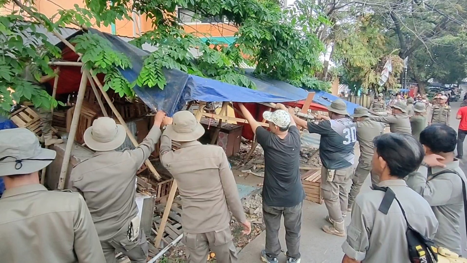 Pemkot Cilegon tata ulang pedagang Pasar Blok F - ANTARA News